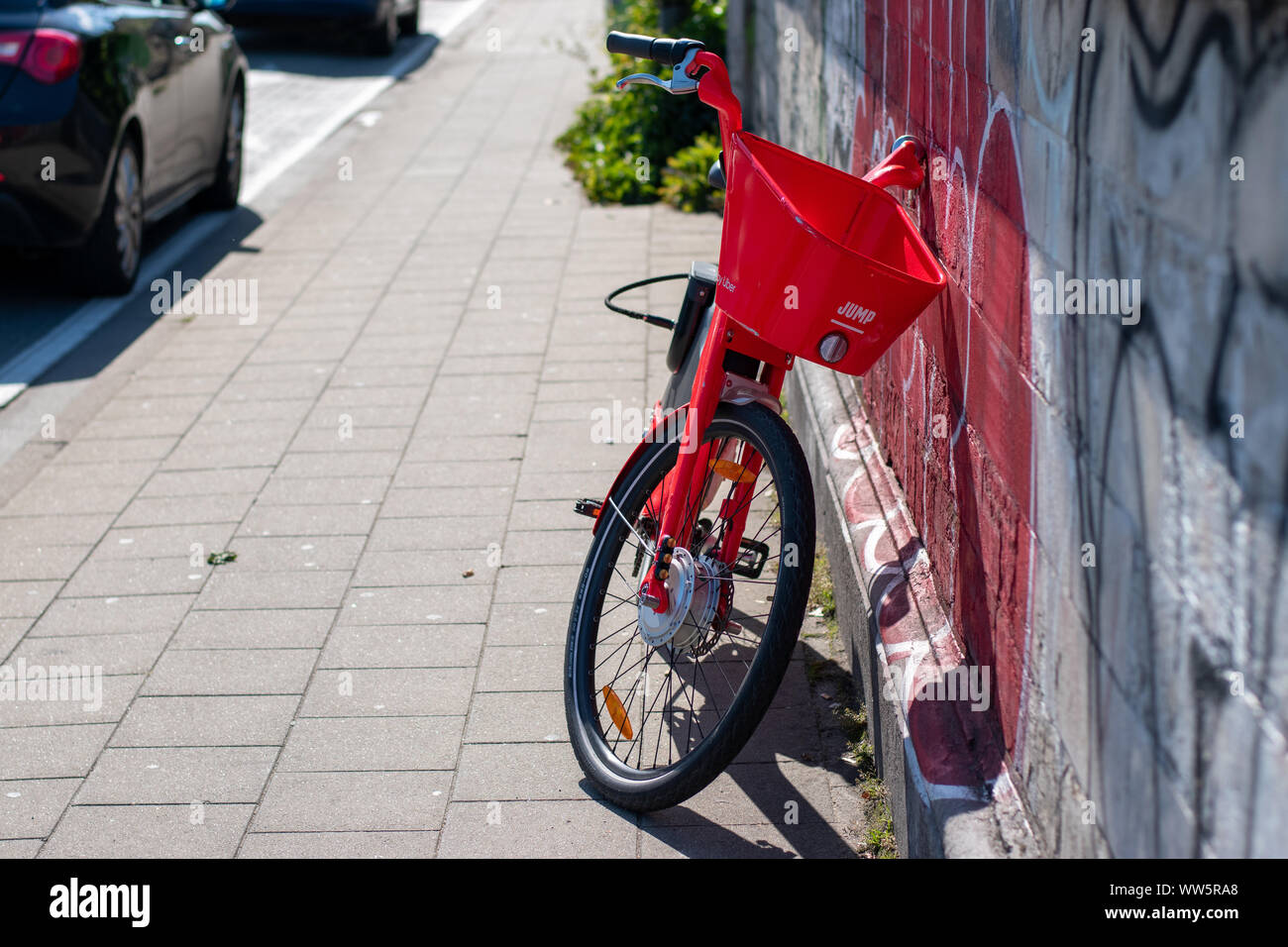 E mobility public transport hi-res stock photography and images - Alamy