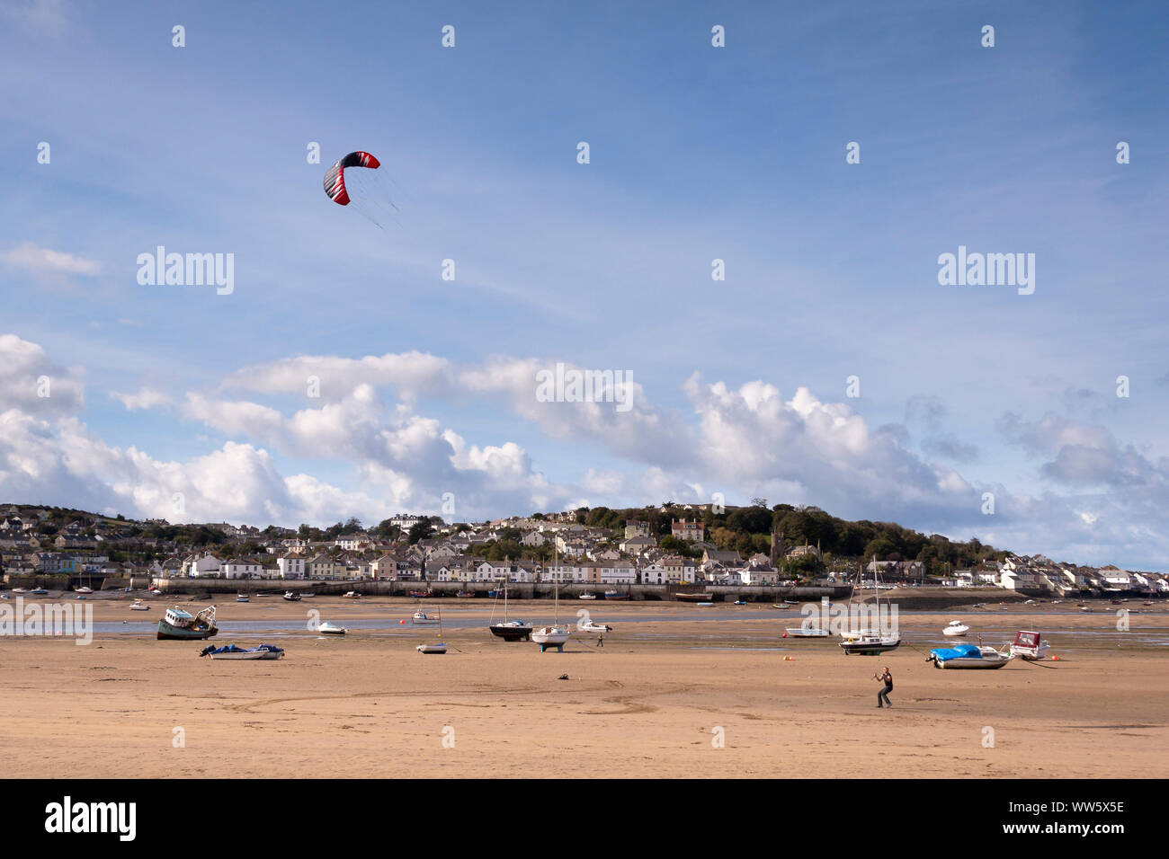 Instow beach hi-res stock photography and images - Alamy