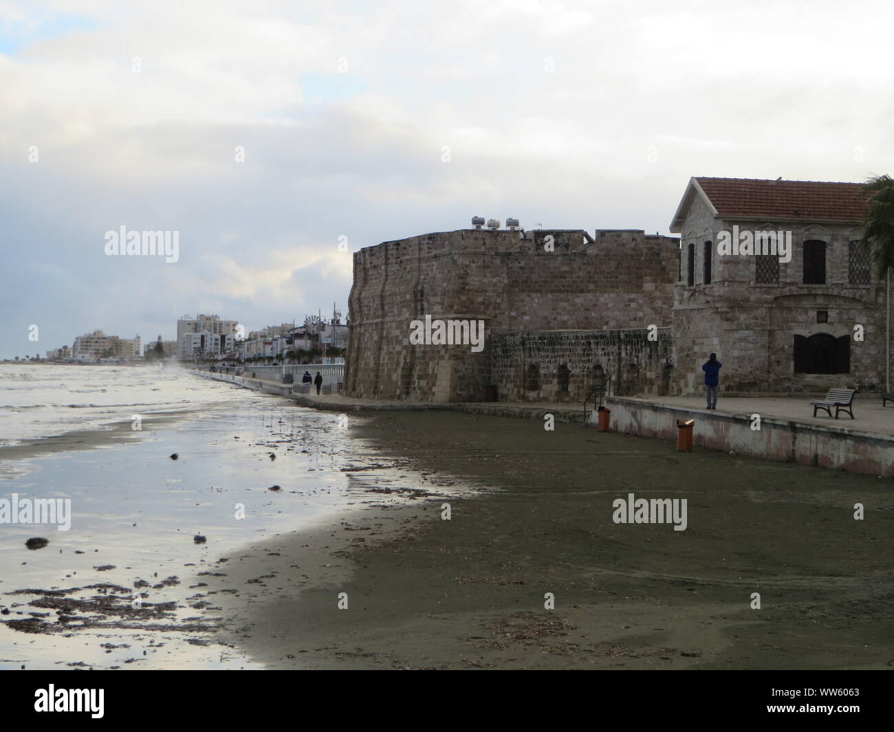 Larnaka castle hi-res stock photography and images - Alamy