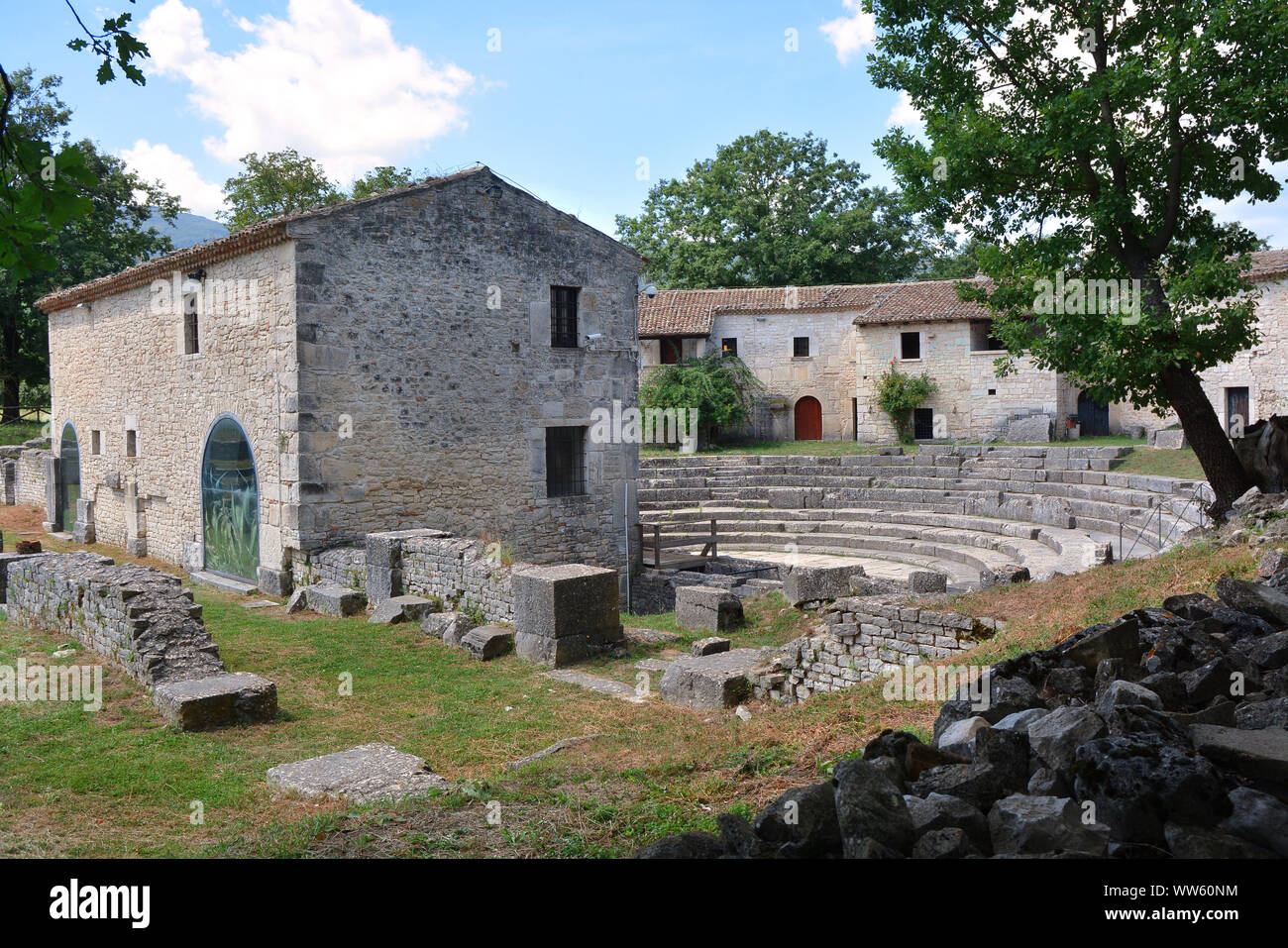 Sepino the roman ruins hi-res stock photography and images - Alamy