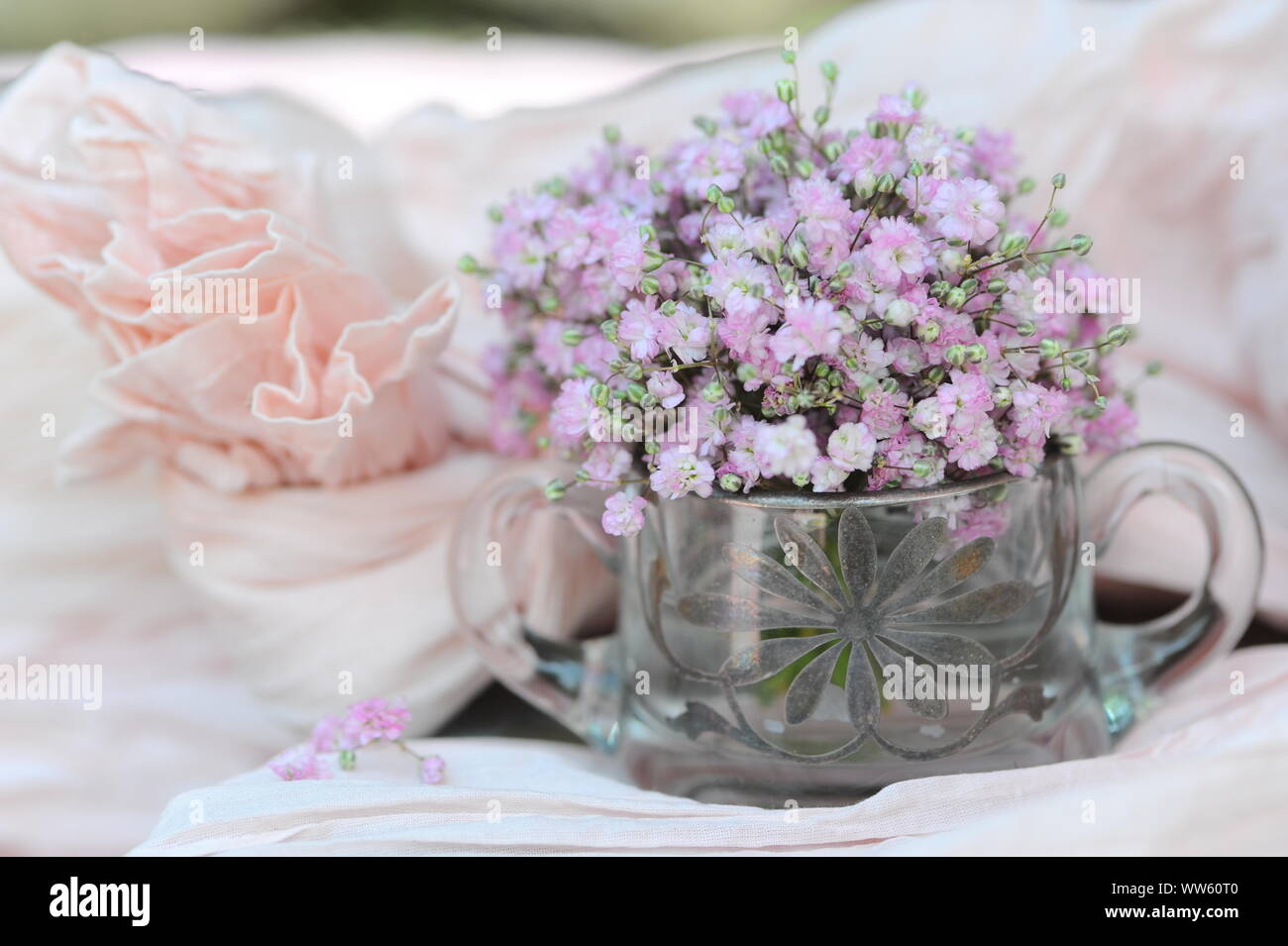 Bouquet in vase, still life Stock Photo - Alamy