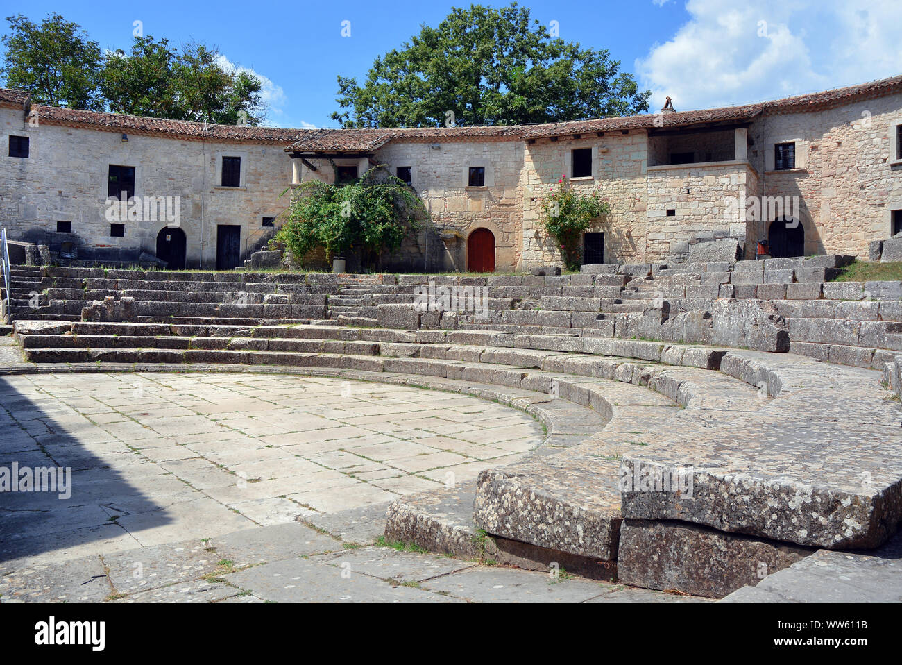 Sepino the roman ruins hi-res stock photography and images - Alamy