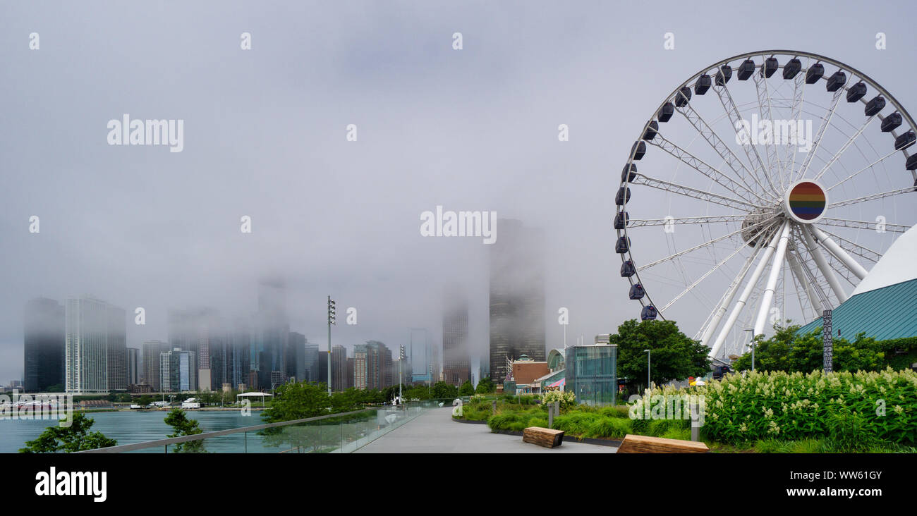 Navy pier big wheel hi-res stock photography and images - Alamy