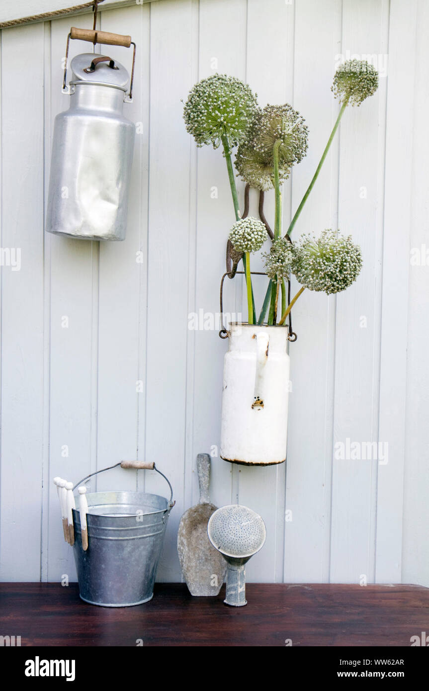 Milk decoration hi-res stock photography and images - Alamy