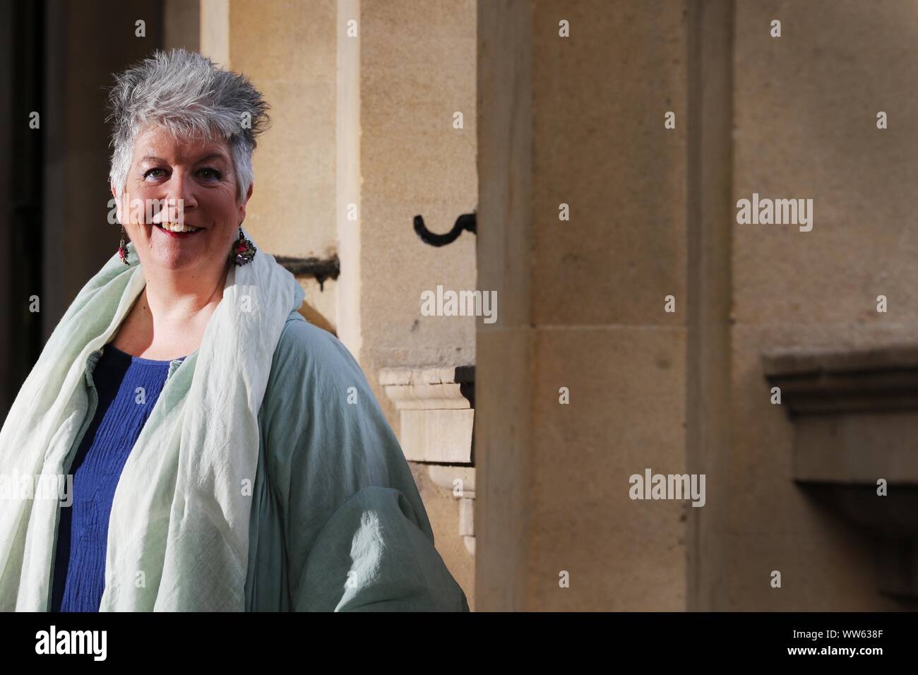 Lady story teller hi-res stock photography and images - Alamy