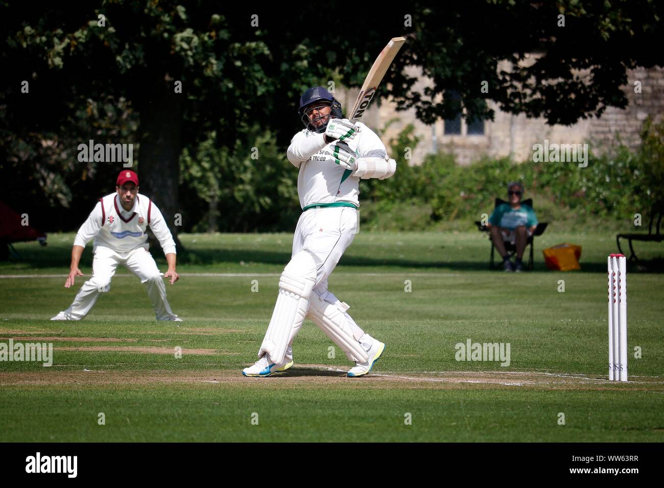 Cricket helmets hi-res stock photography and images - Alamy