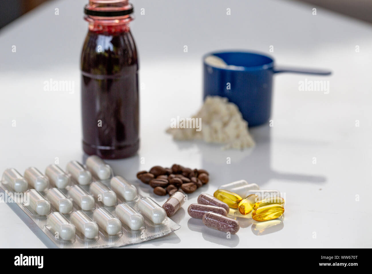 Supplements and vitamins Stock Photo - Alamy