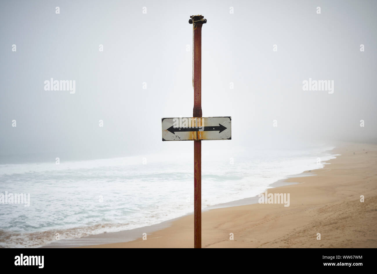 Direction arrows hi-res stock photography and images - Alamy