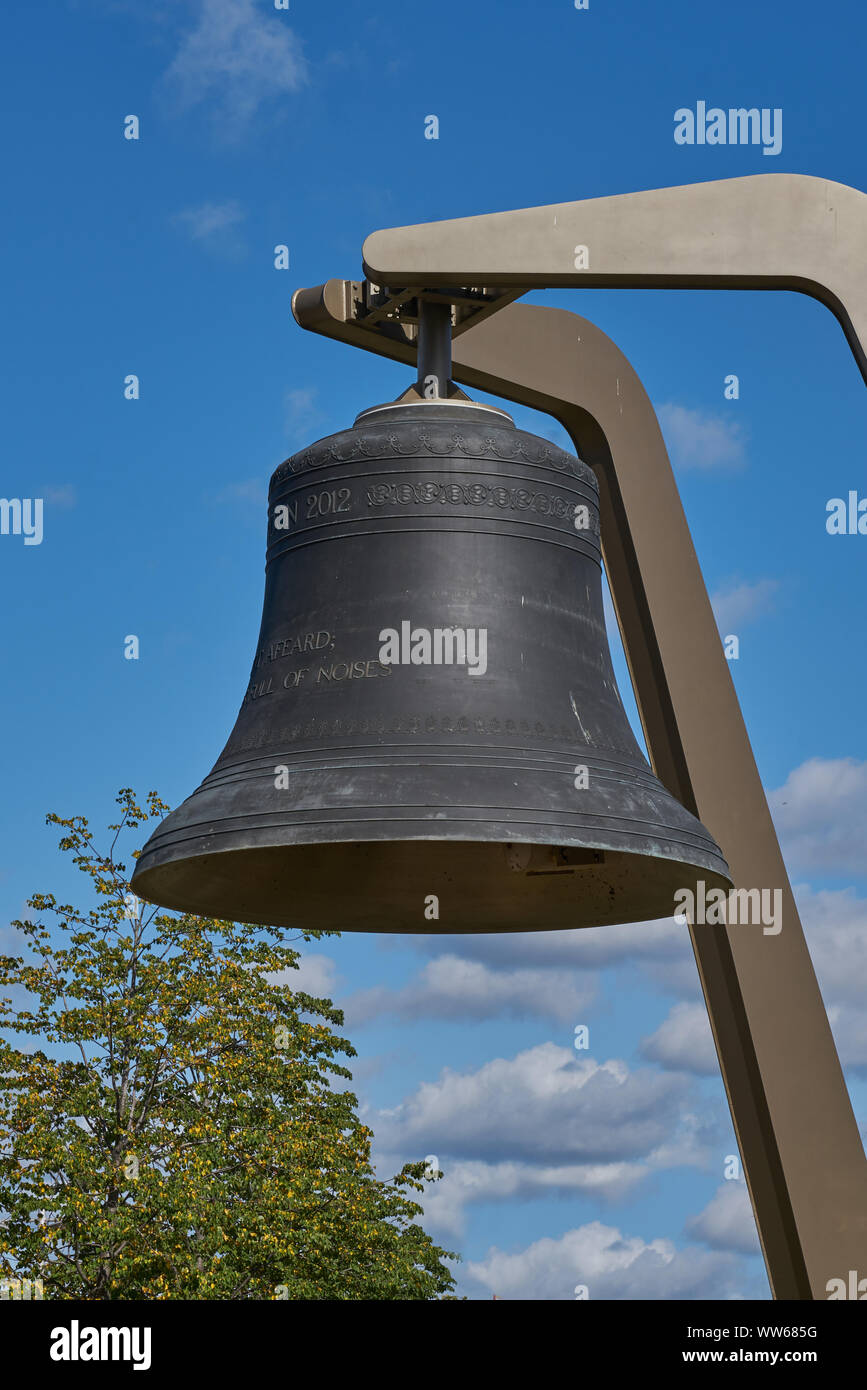 Public arwork hi-res stock photography and images - Alamy