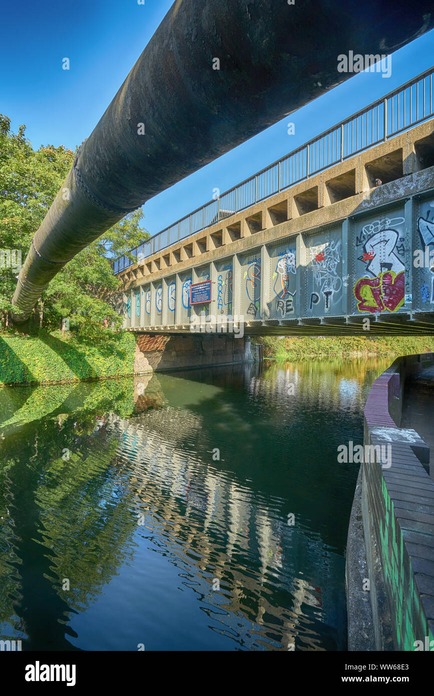 lee navigation canal northern outfall sewer Stock Photo - Alamy