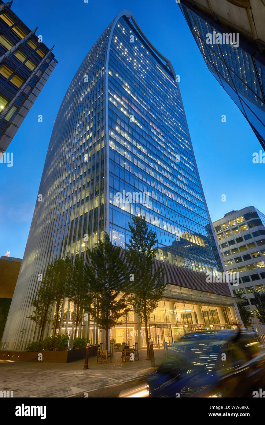Walkie talkie building 20 hi-res stock photography and images - Alamy