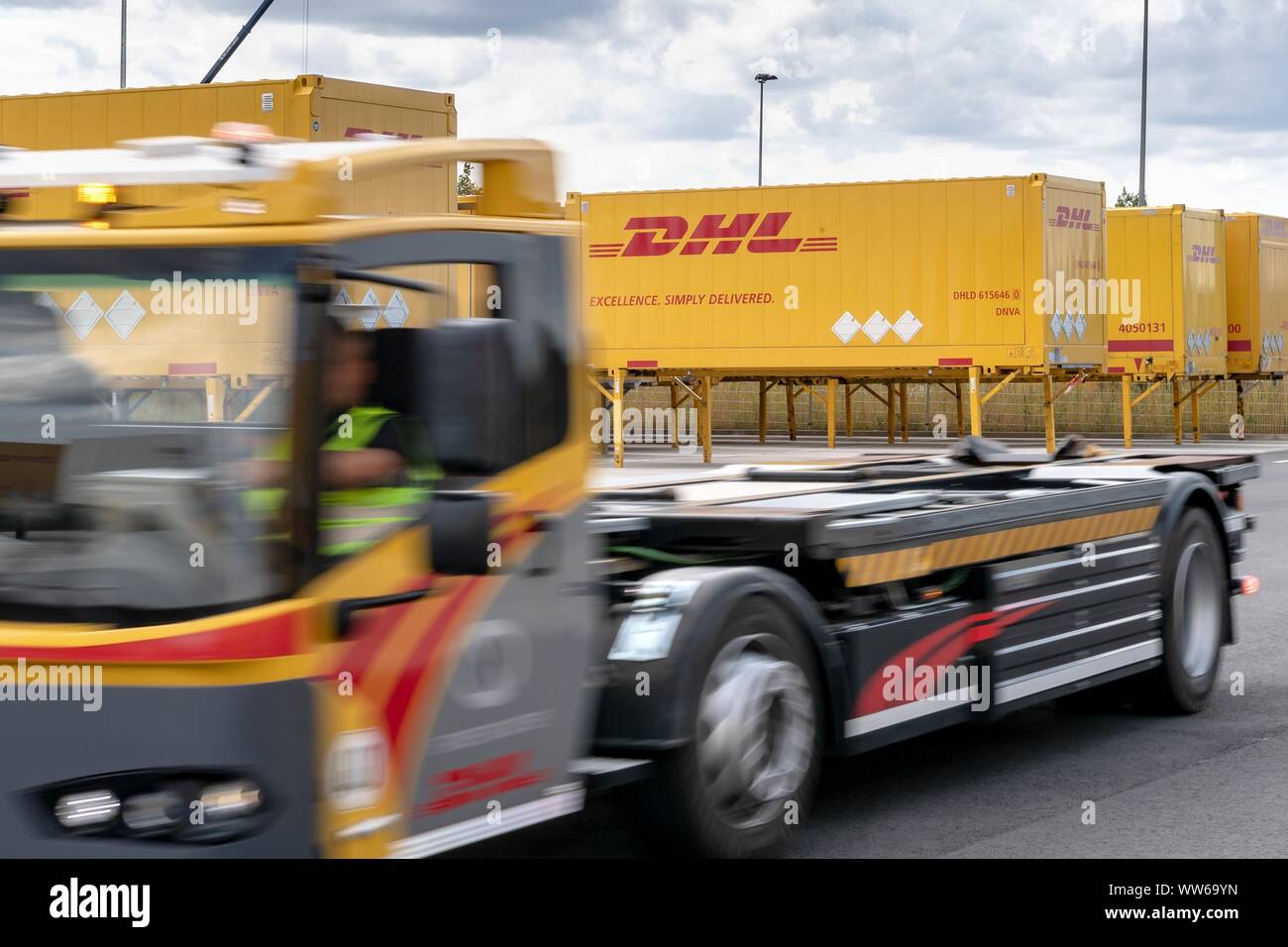 Dhl vehicle hi-res stock photography and images - Alamy