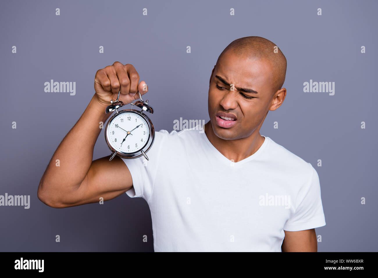 Hate alarm clock hi-res stock photography and images - Alamy