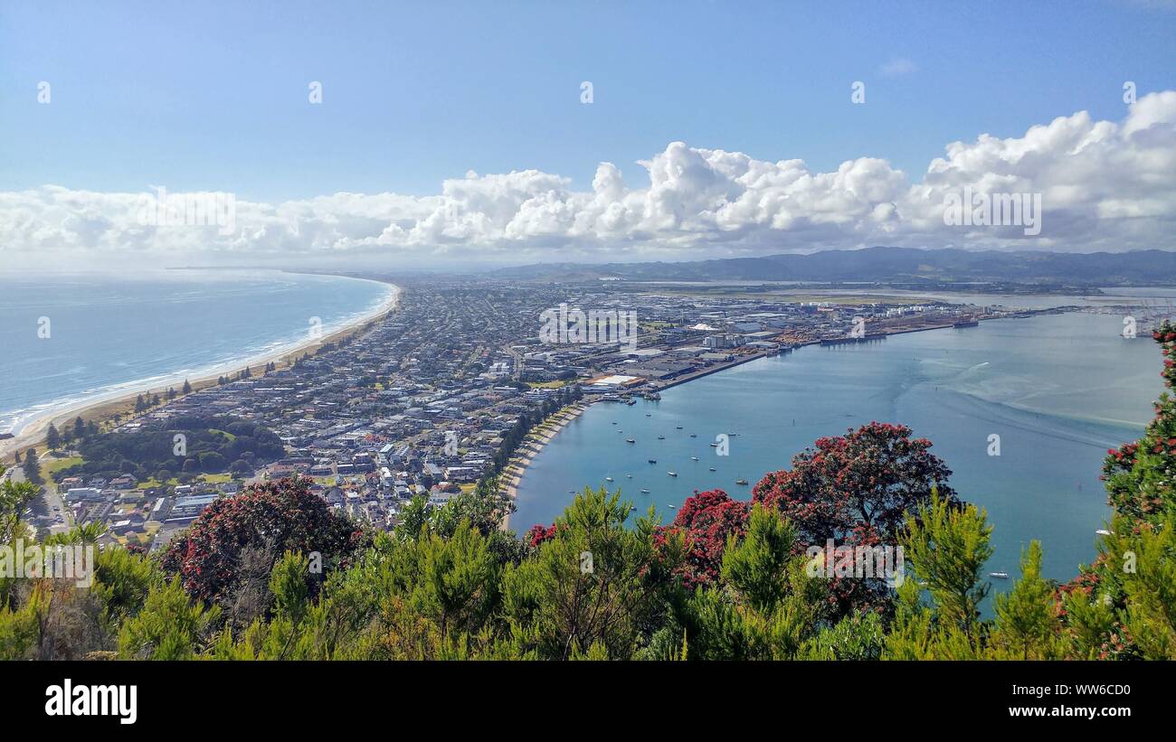 View on peninsula of Mount Maunganui in Tauranga, New Zealand Stock ...