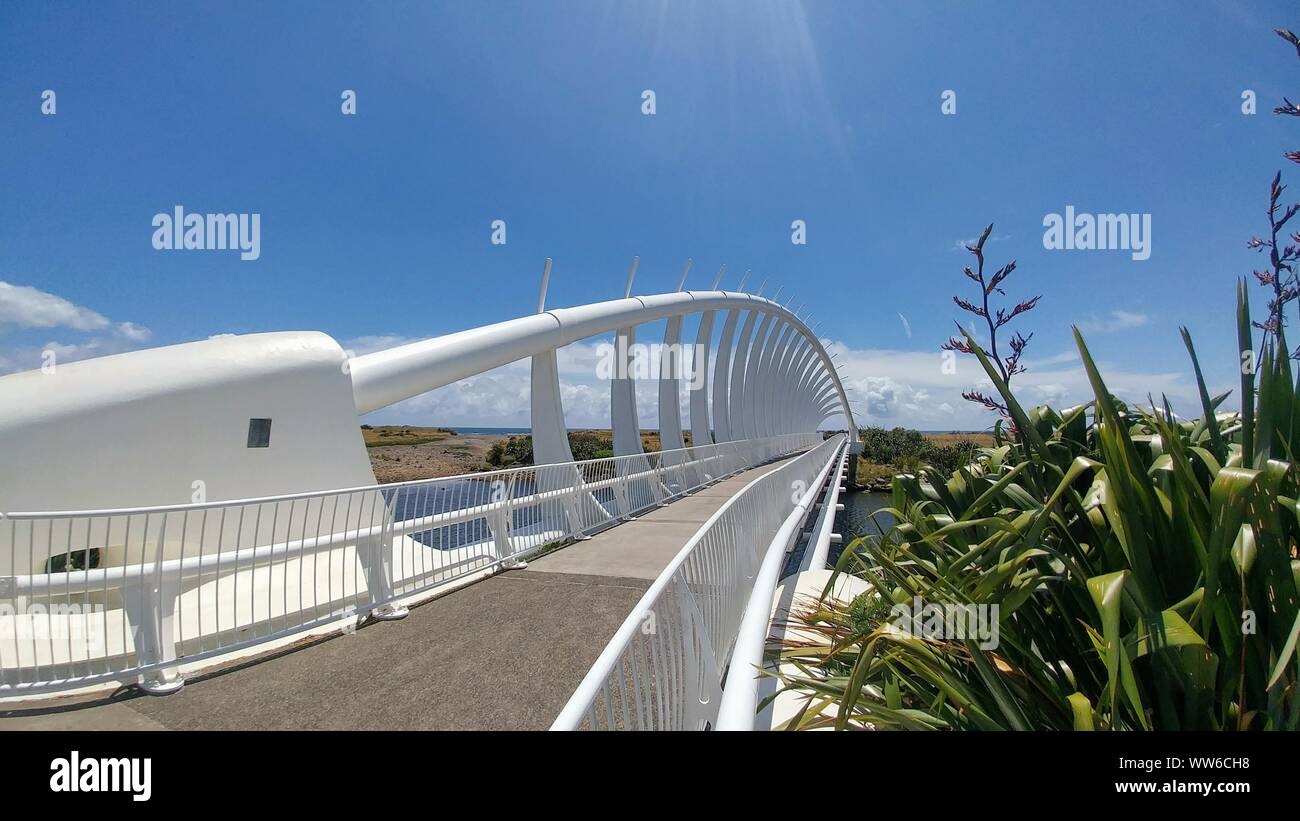 Te Rewa Bridge in New Plymouth, New Zealand Stock Photo - Alamy