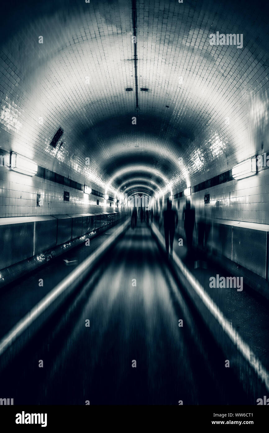 Tunnel view lookout hi-res stock photography and images - Alamy
