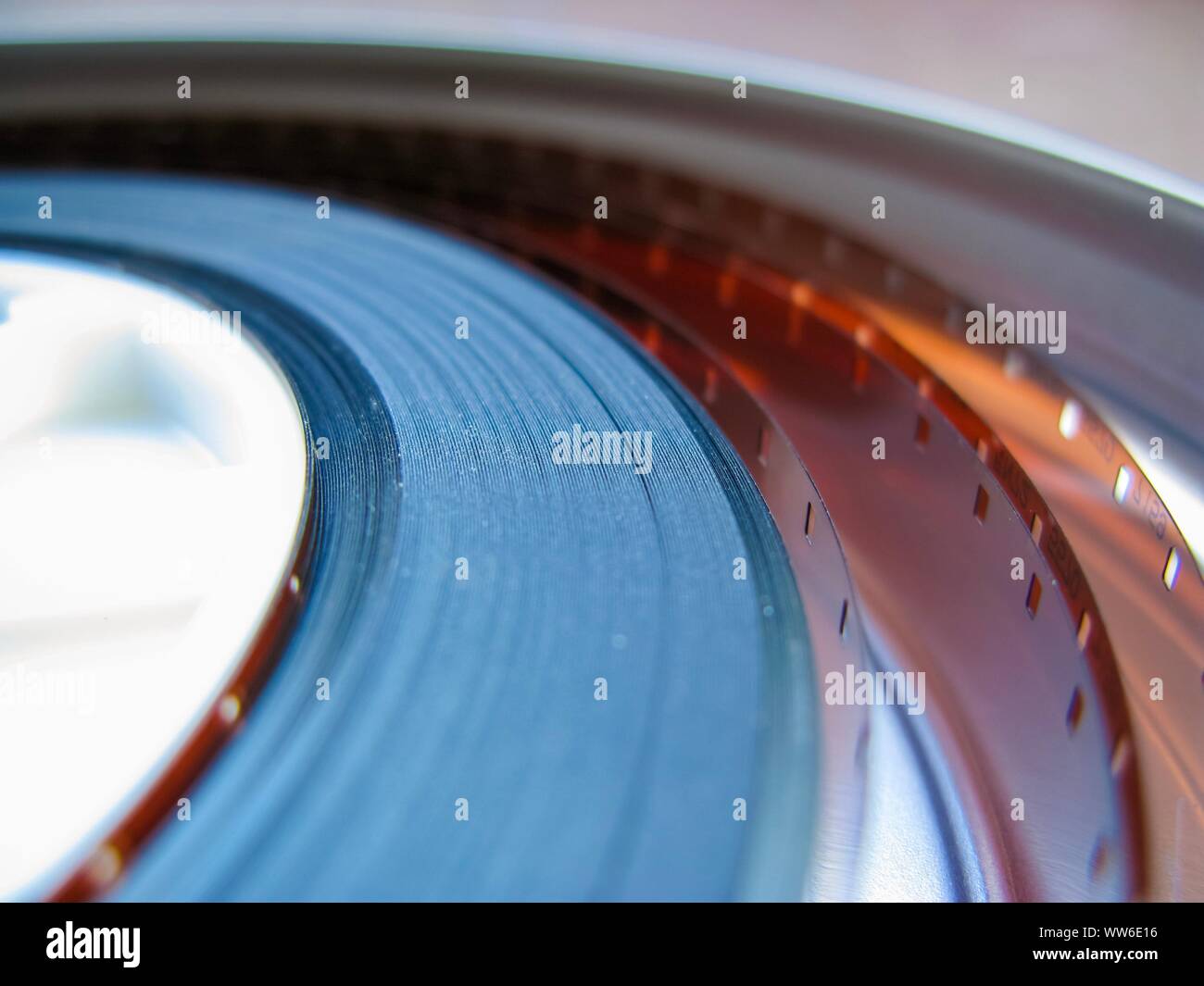 16mm film hi-res stock photography and images - Alamy