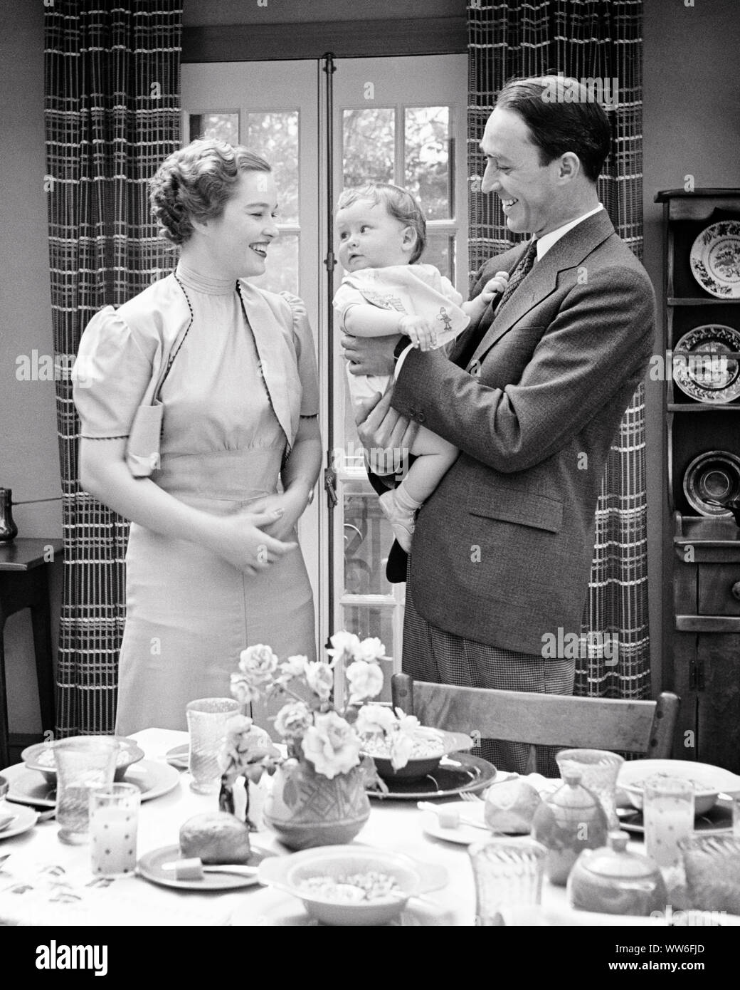 Baby boys 1940s hi-res stock photography and images - Alamy