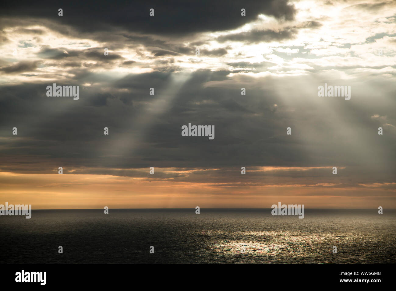 Scotland coast storm hi-res stock photography and images - Alamy