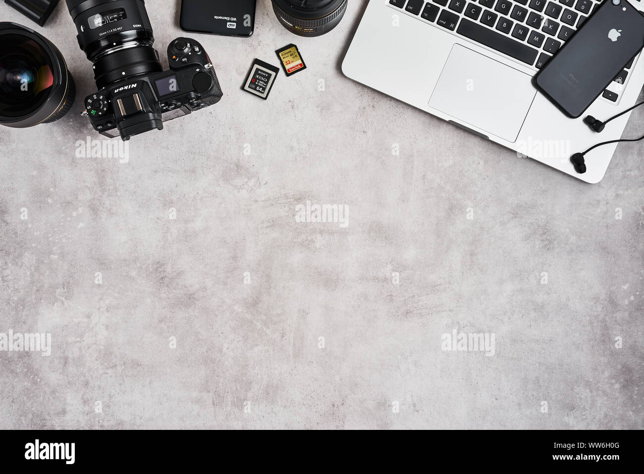 10 studio view camera hi-res stock photography and images - Alamy