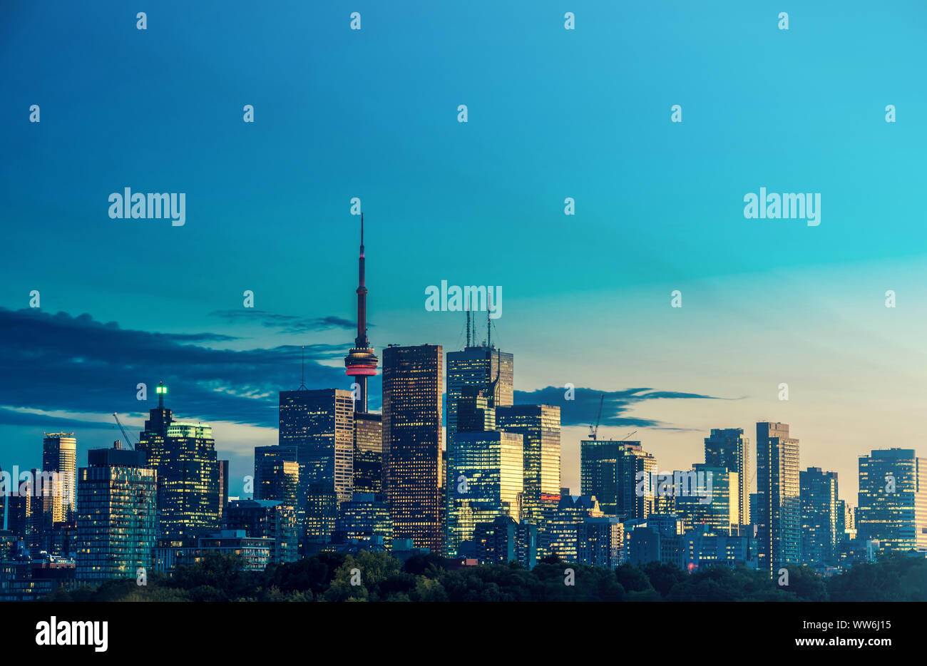 Ontario cityscape skyline dusk city hi-res stock photography and images ...