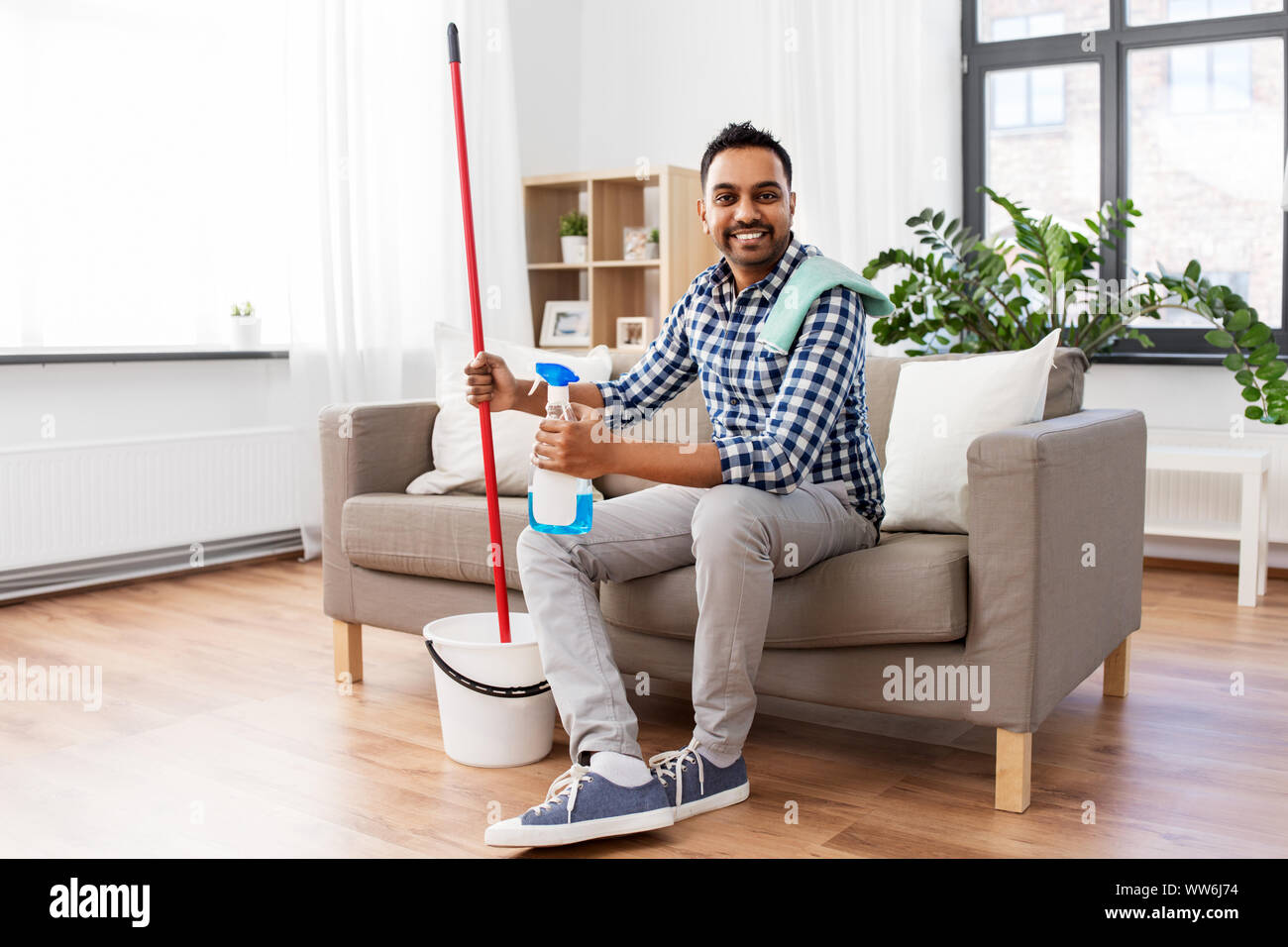 Indian housework cleaning hi-res stock photography and images - Alamy