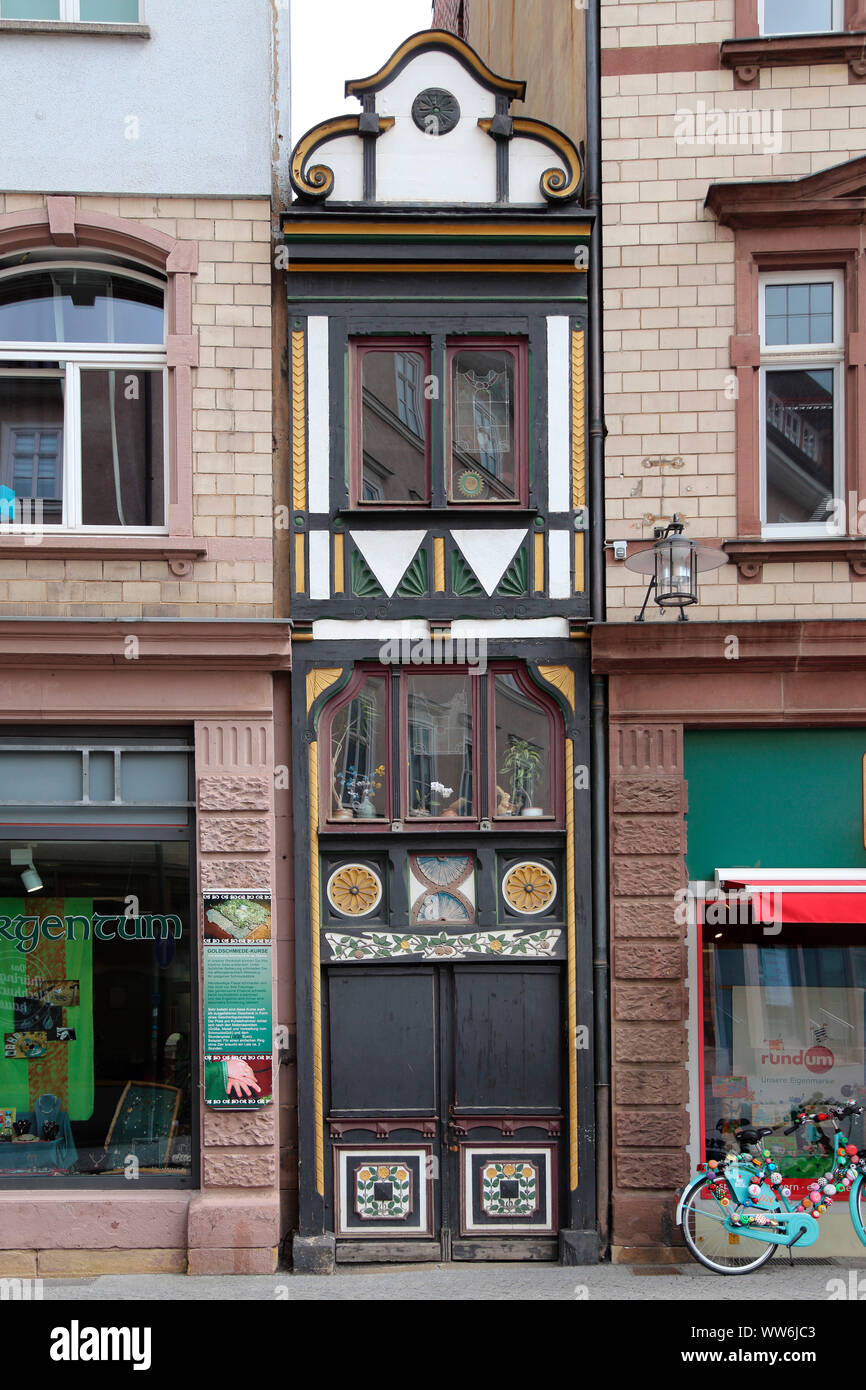 Narrowest house hi-res stock photography and images - Alamy