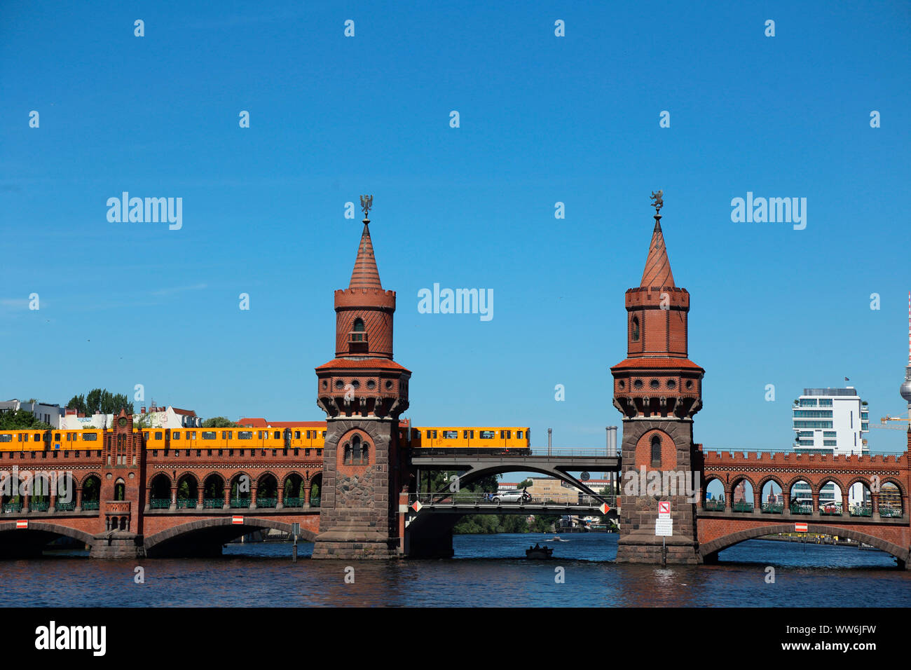 Germany, Berlin, Oberbaum bridge Stock Photo - Alamy
