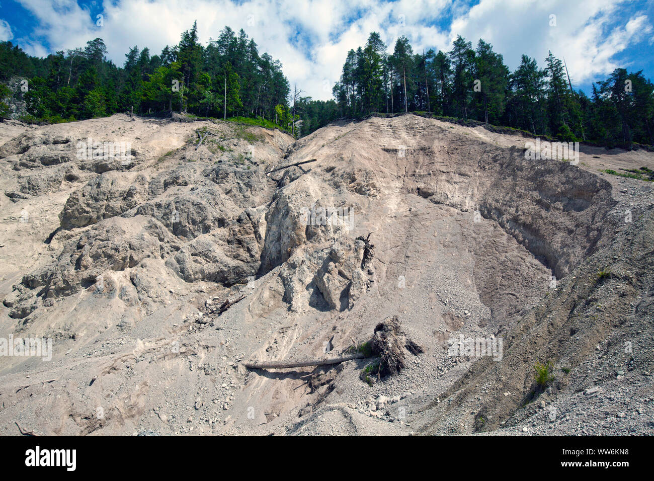 Landslide alps hi-res stock photography and images - Alamy