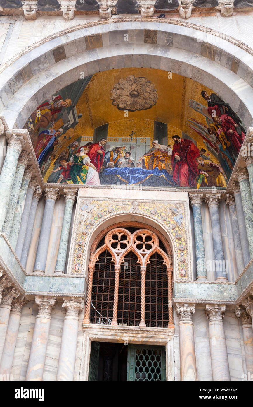Biblical motif at St. Mark's Basilica in Venice Stock Photo - Alamy