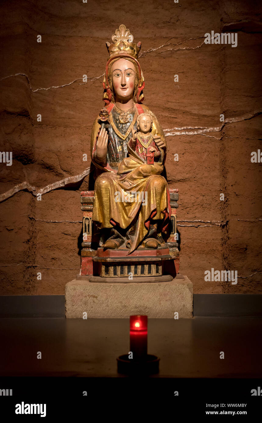 Statue at Santa María la Real monastery, Nájera, La Rioja, Spain Stock ...