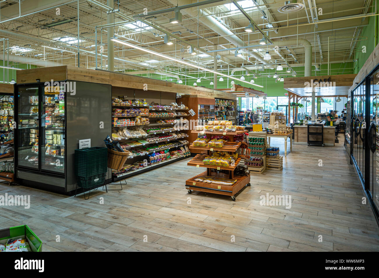 Grocery store hi-res stock photography and images - Alamy