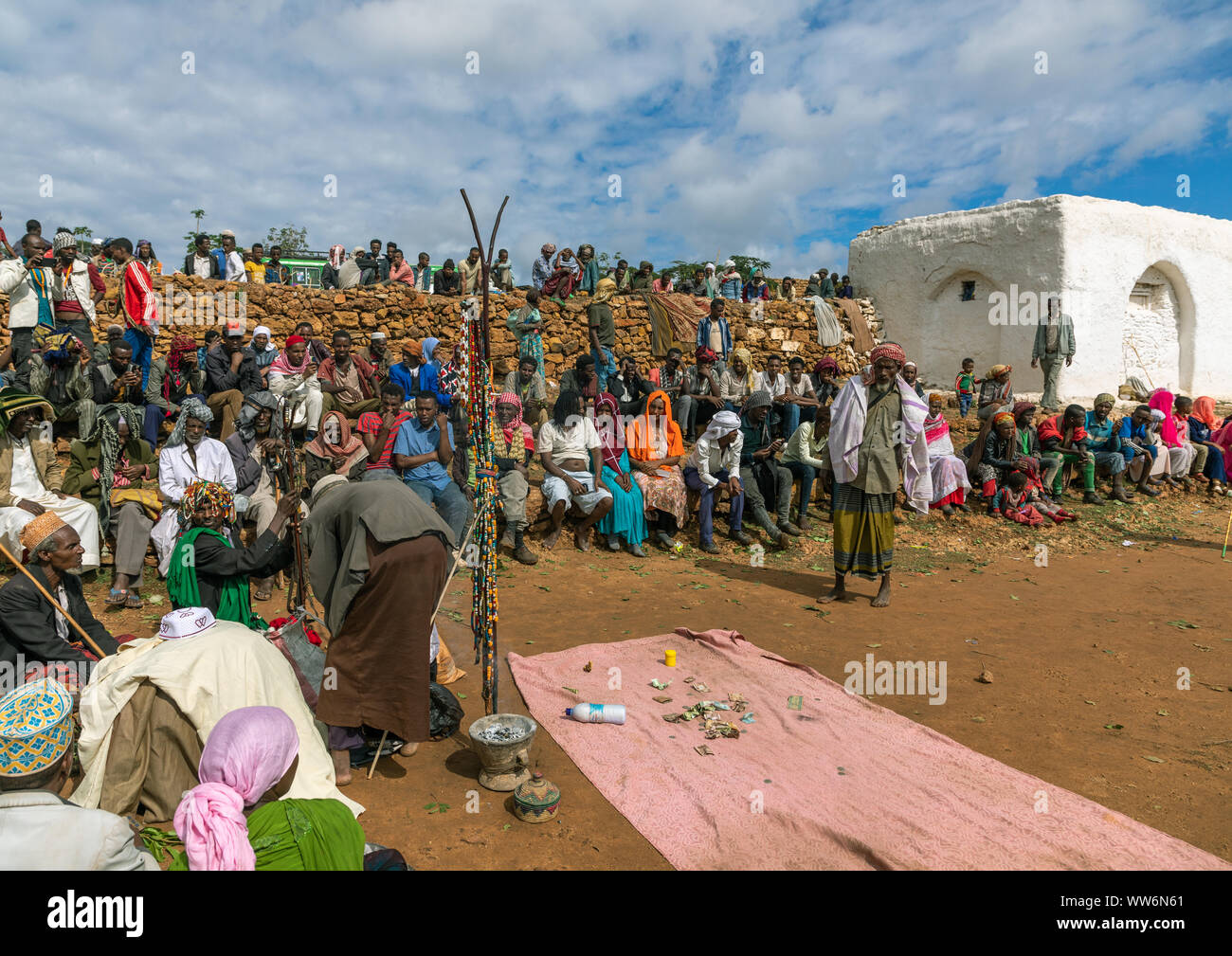 Oromo pilgrims in the shrine of sufi Sheikh Hussein , Oromia, Sheik ...