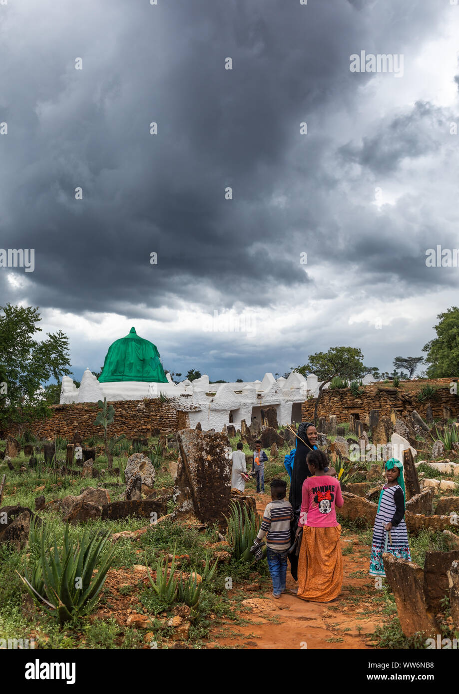 Oromo people in the cemetery of the shrine of sufi Sheikh Hussein ...