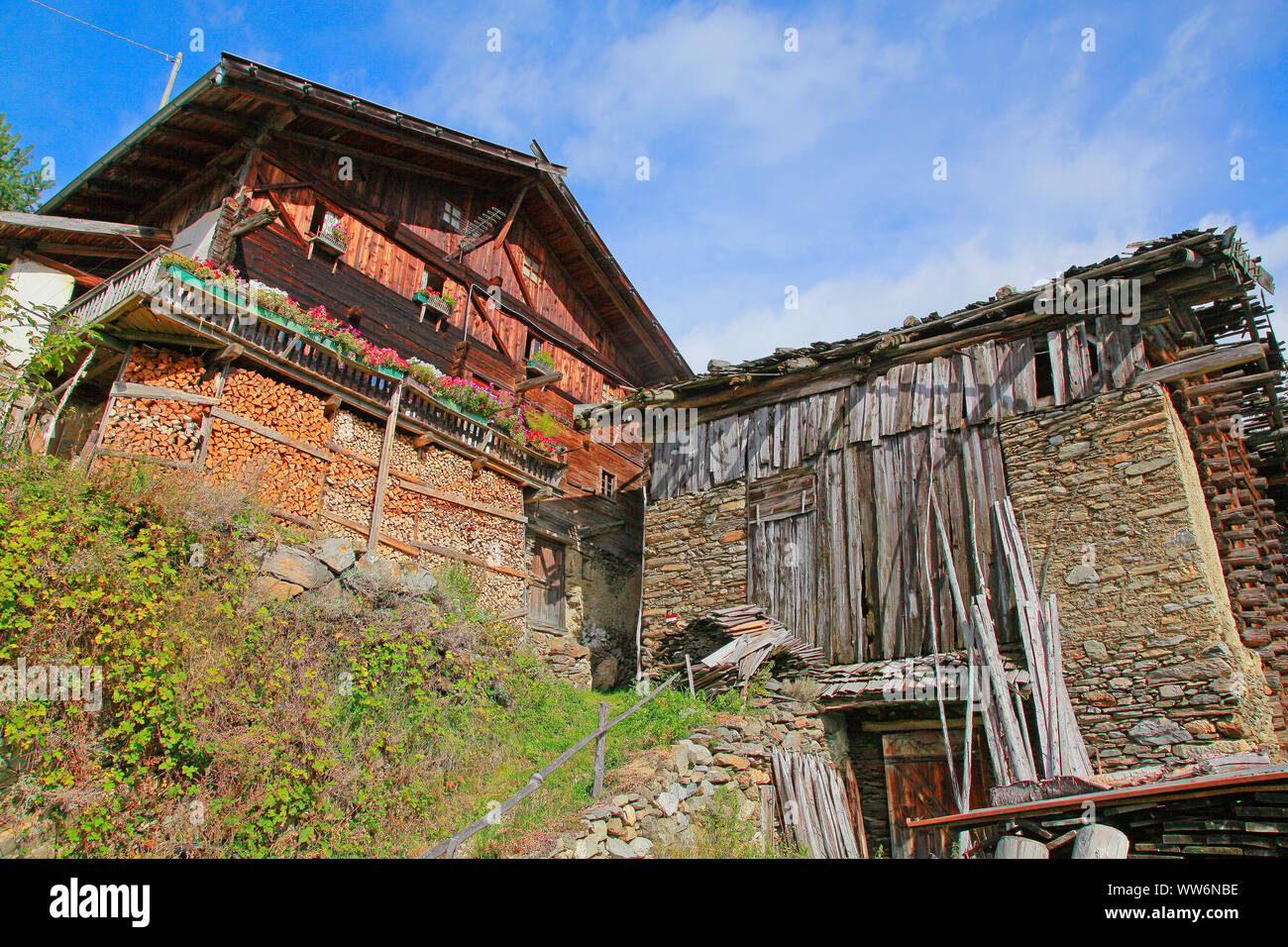 Old farm on steep hi-res stock photography and images - Alamy