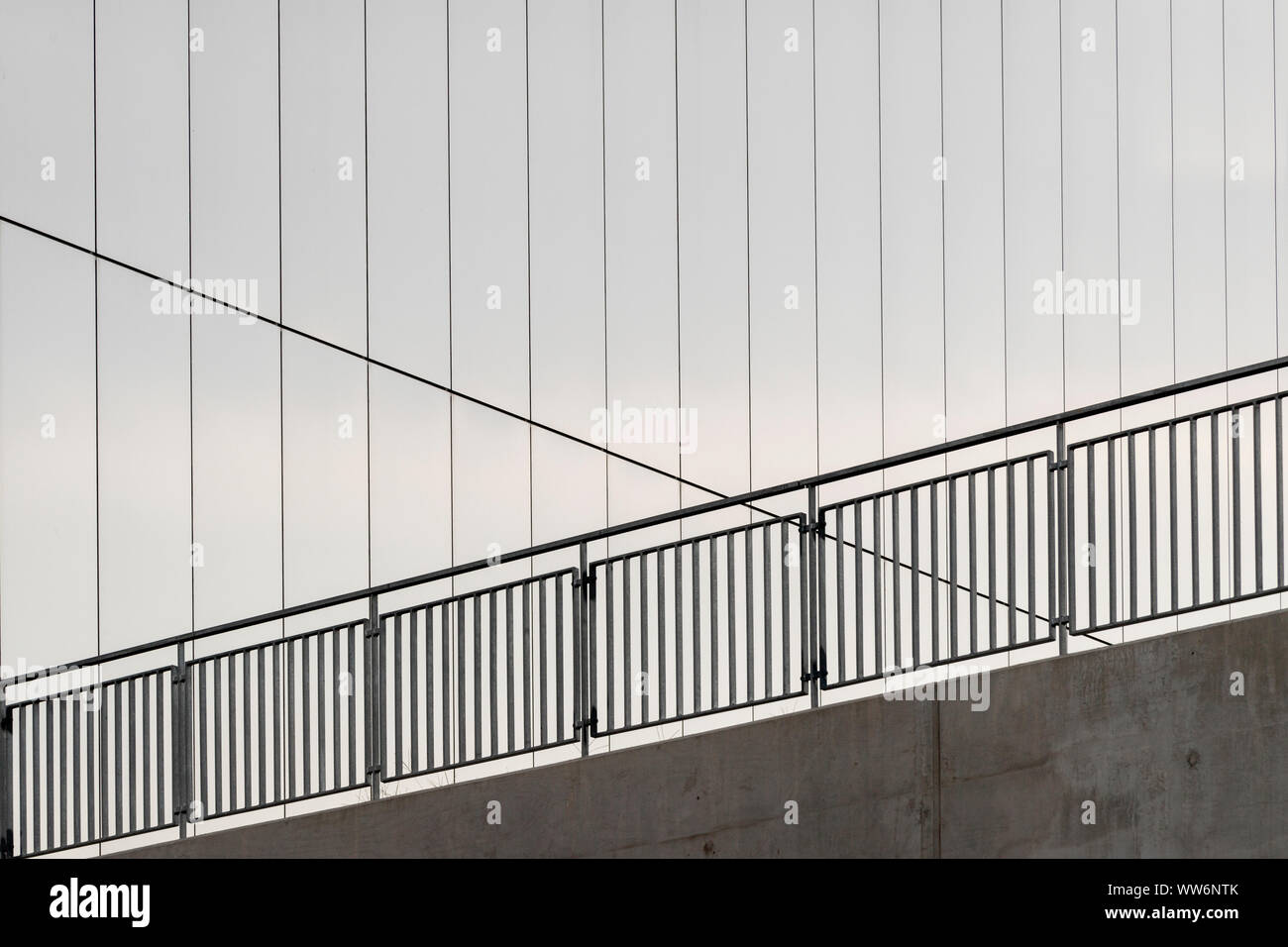 Commercial Building Exterior Railing Detail Stock Photo - Alamy