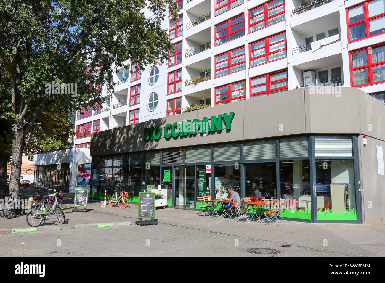 Ecological and biological chain hi-res stock photography and images - Alamy