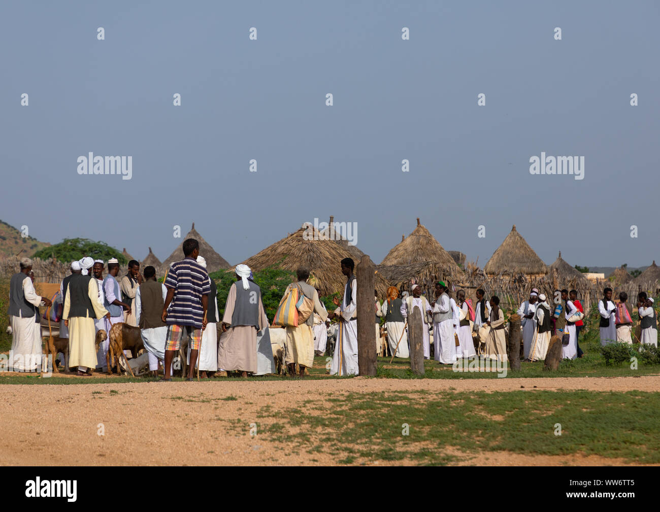Barka souq hi-res stock photography and images - Alamy