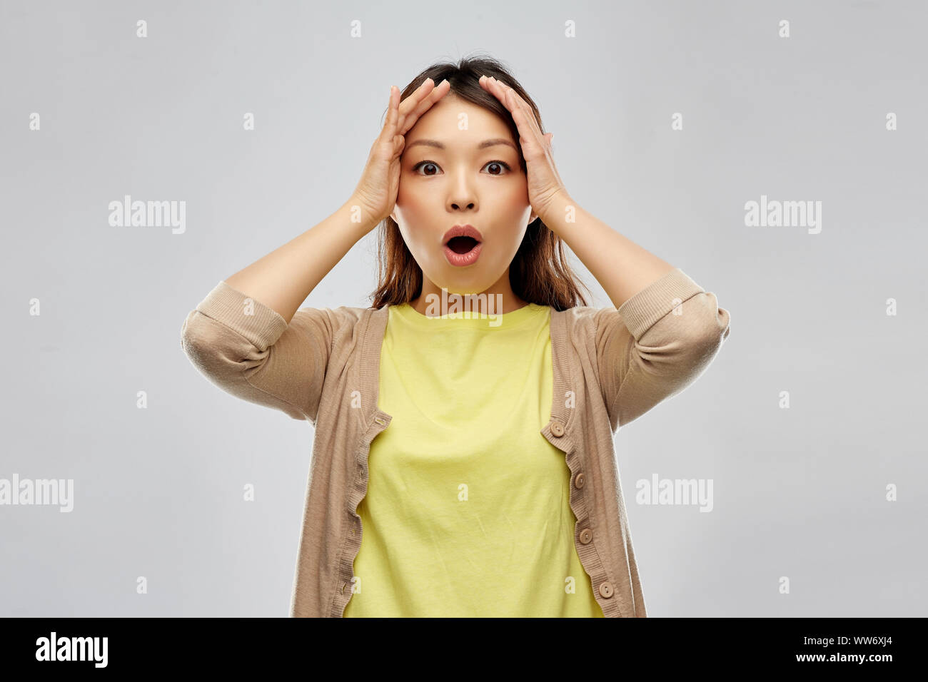 Beautiful woman shocked expression hi-res stock photography and images ...