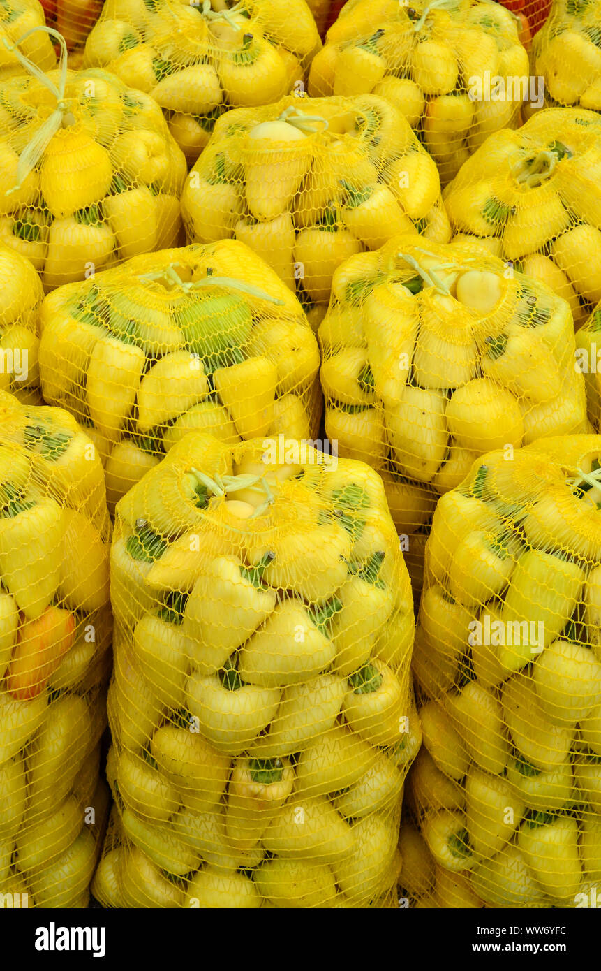 Bag chili peppers market hi-res stock photography and images - Alamy