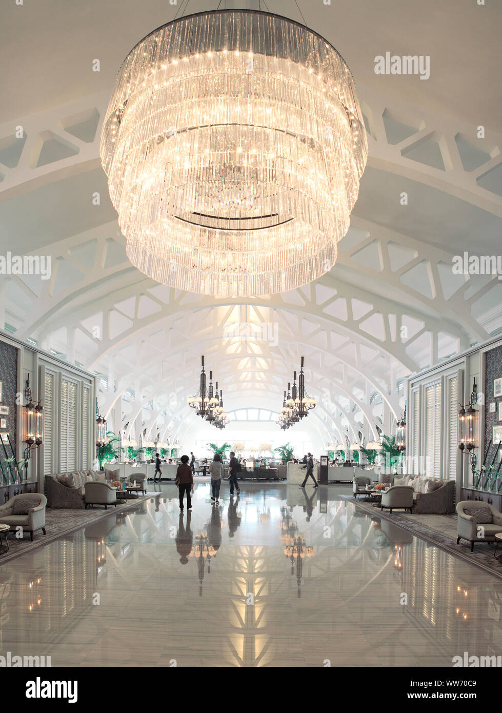 Fullerton hotel singapore lobby hi-res stock photography and images - Alamy