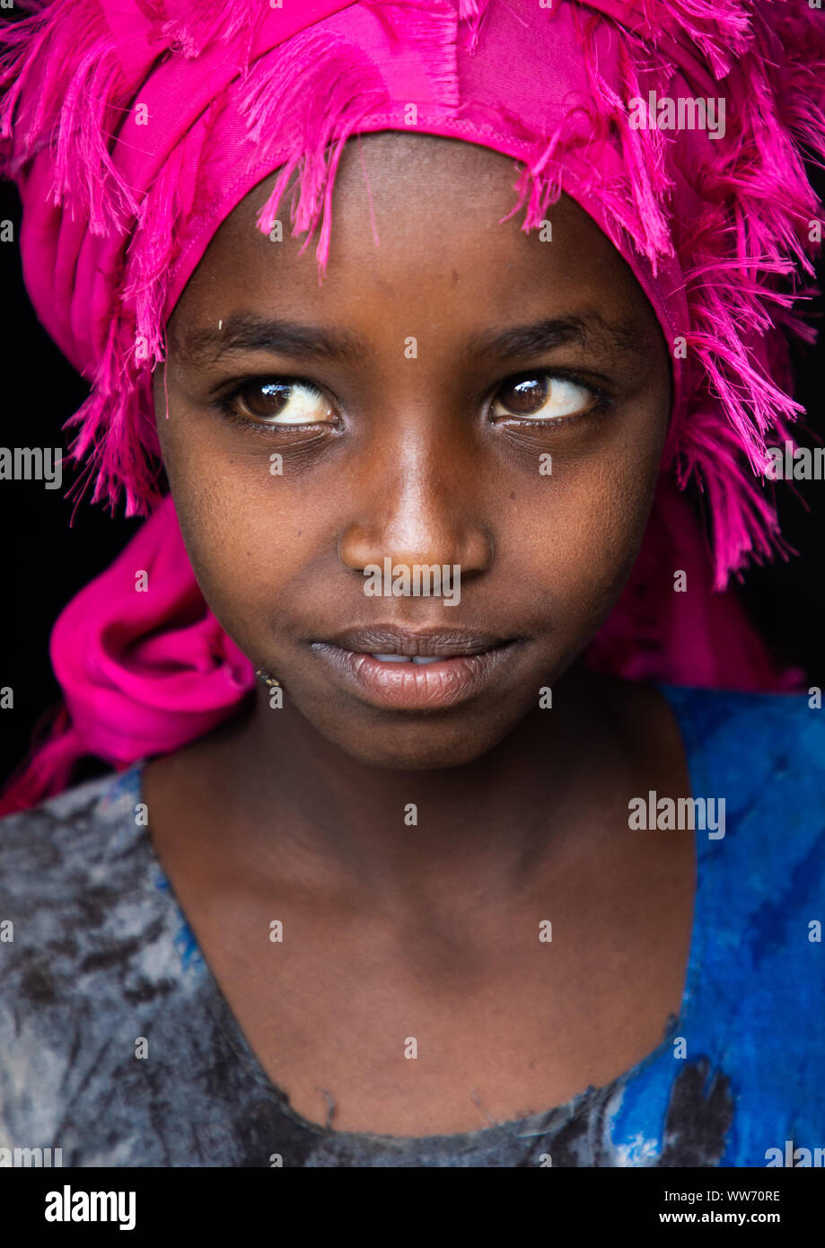 Portrait of an oromo girl, Oromia, Sheik Hussein, Ethiopia Stock Photo ...