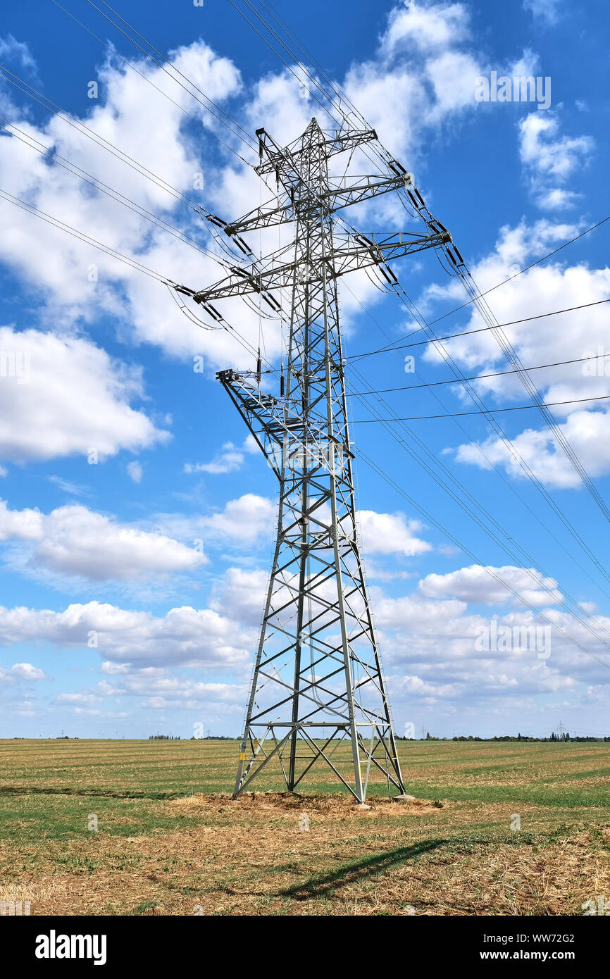 Medium voltage cables hi-res stock photography and images - Alamy
