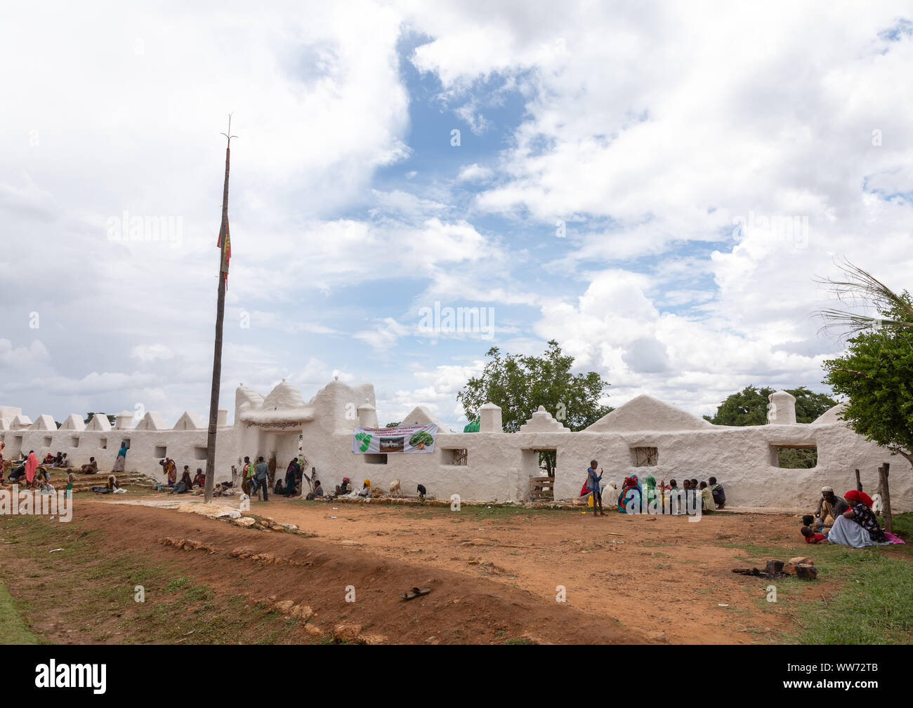 Shrine which hosts the tomb of sufi Sheikh Hussein , Oromia, Sheik ...