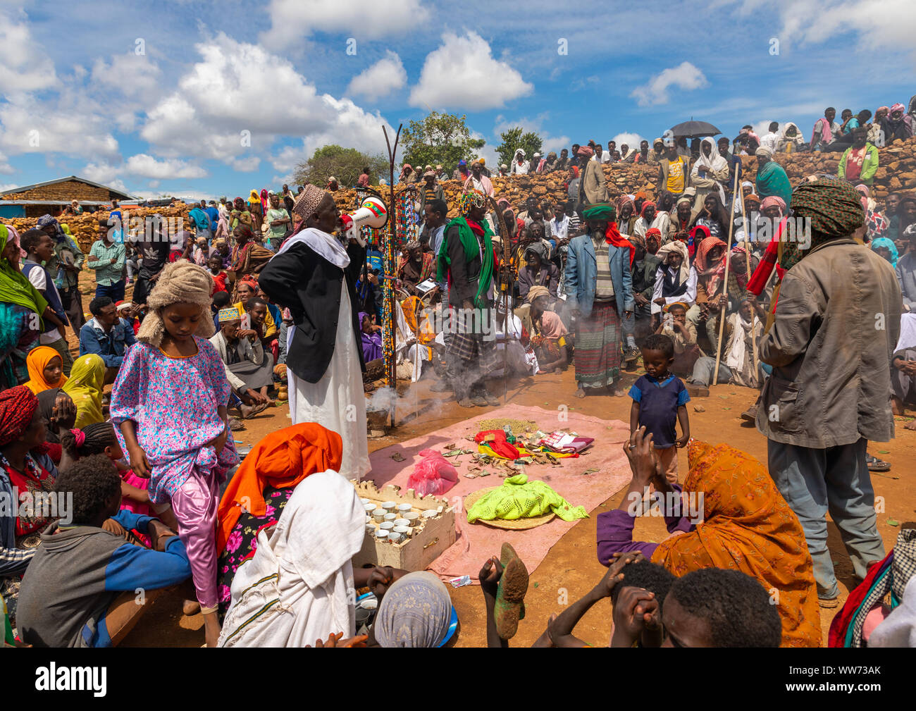 Oromo pilgrims in the shrine of sufi Sheikh Hussein , Oromia, Sheik ...