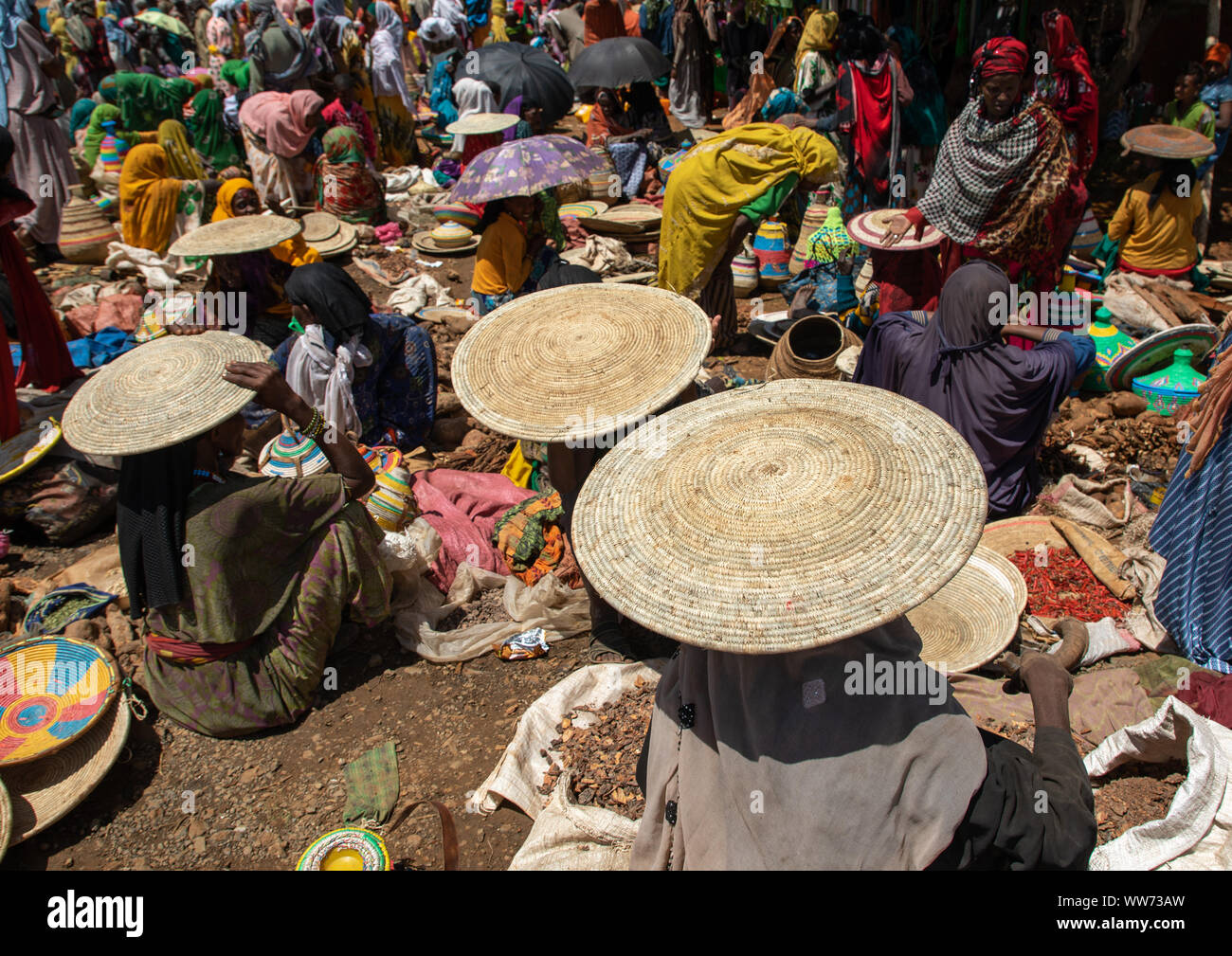 Busy market with oromo pilgrims, Oromia, Sheik Hussein, Ethiopia Stock ...