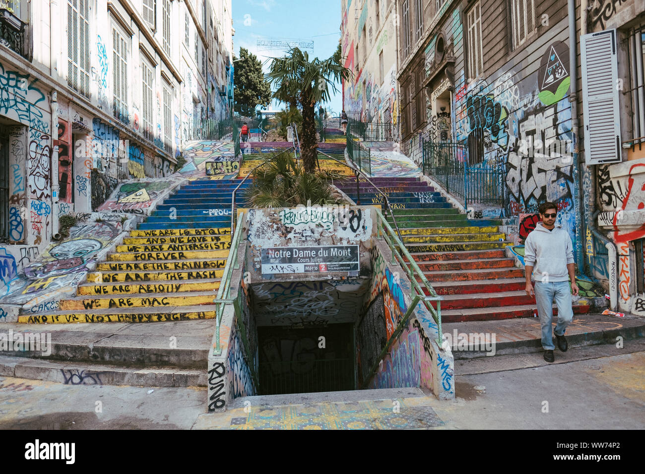 Am cours julien in marseille hi-res stock photography and images - Alamy