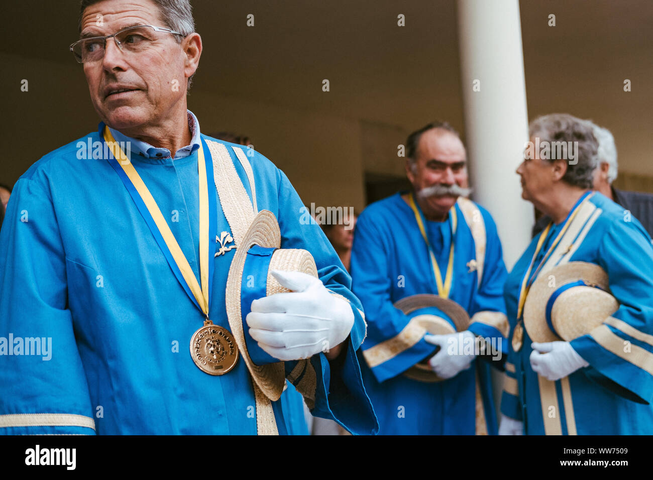 Traditionally clothing hi-res stock photography and images - Alamy