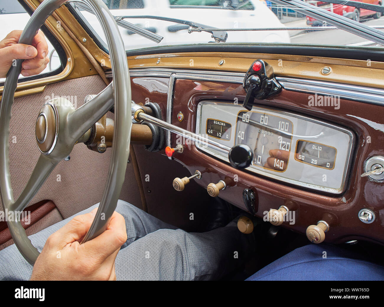 Italian classic car hi-res stock photography and images - Alamy