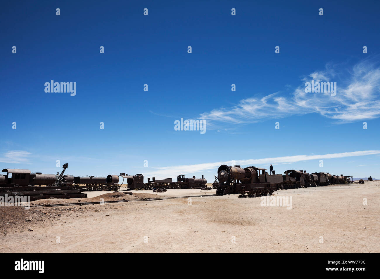 Hill cliff cemetery hi-res stock photography and images - Alamy